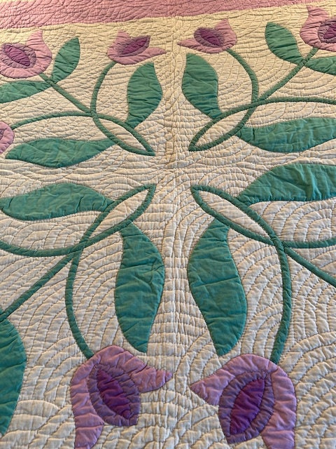 Vintage Antique Quilt, Tulip Applique, Shades of Purple & Green, Extensive Hand Quilting ...