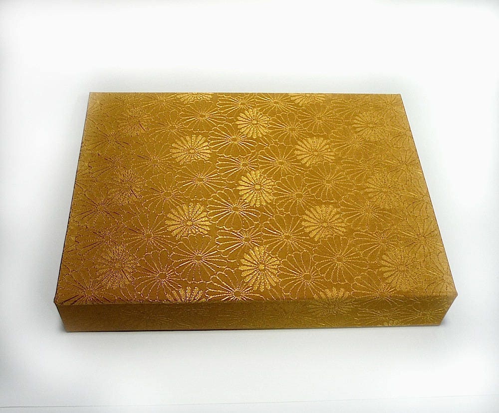 Photo Box Clamshell Box for 4x6 Photos Handmade Keepsake | Etsy