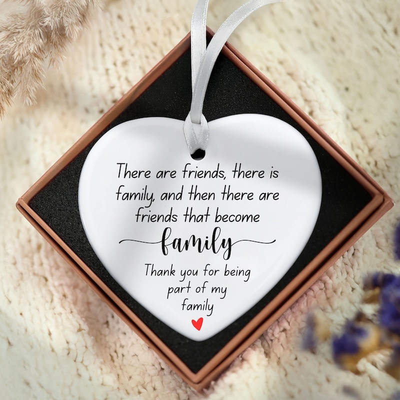 Friendship Gifts - 60+ Gift Ideas for 2025