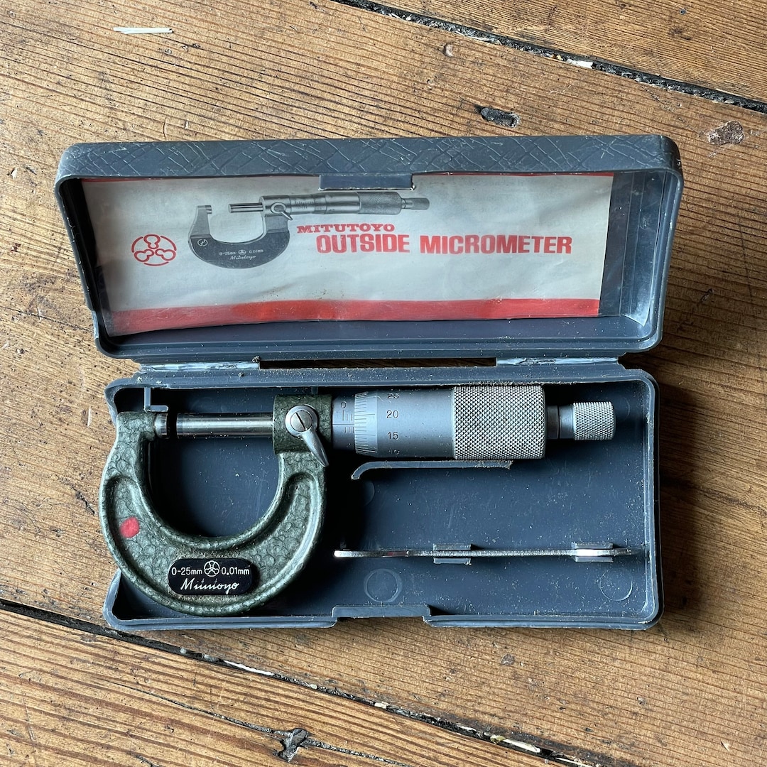 Vintage Mitutoyo Outside Micrometer 0-25mm 0.01mm Made in Japan - Etsy