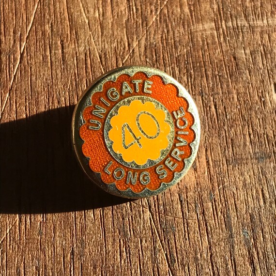 Fabulous Vintage Sterling Silver Badge - Unigate Long… - Gem