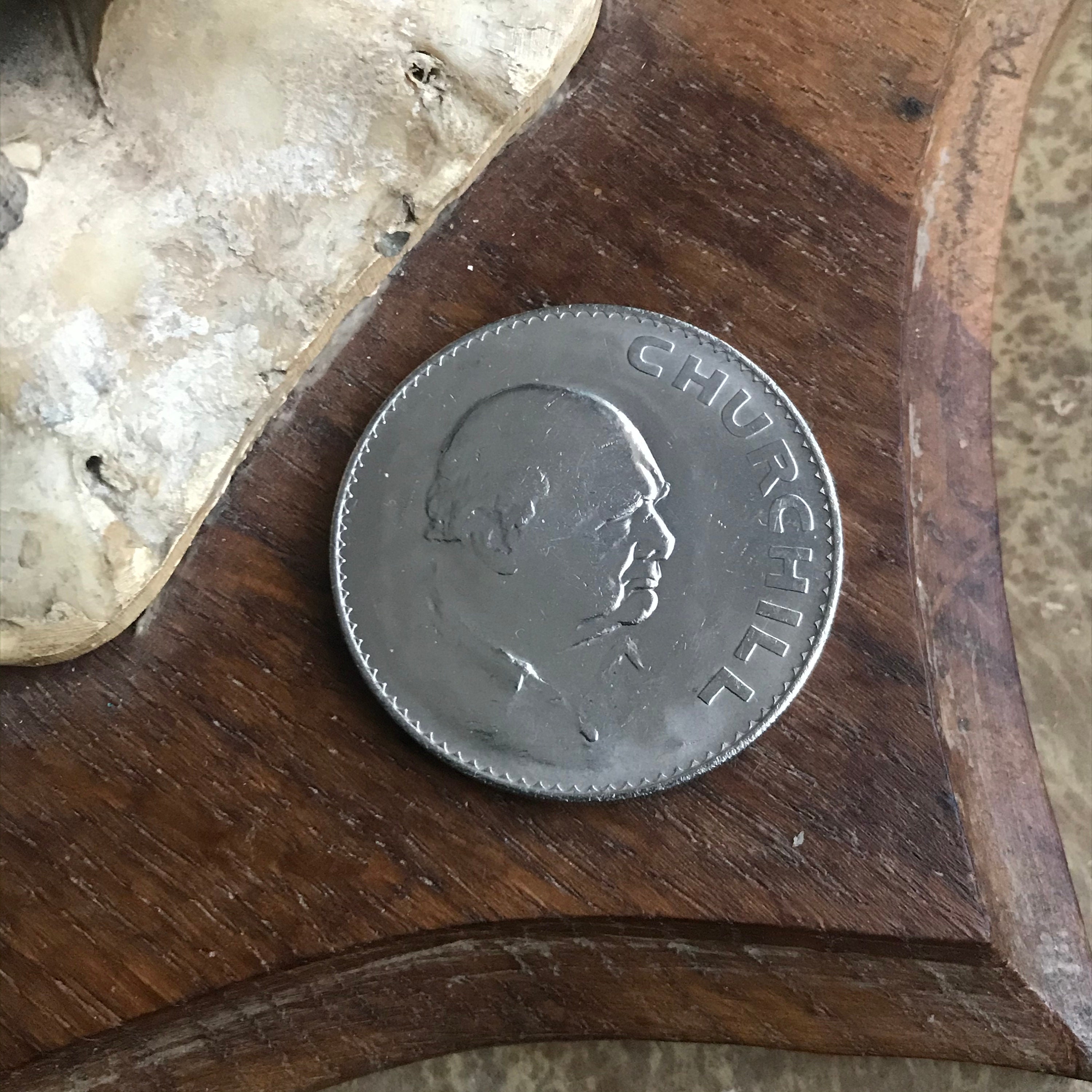 Vintage Winston Churchill Commemorative Crown Coin - 1965 - Etsy