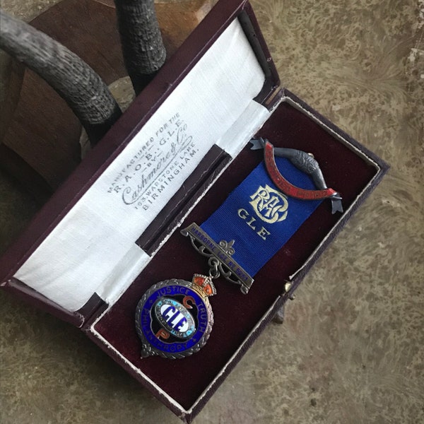 Raob Medal - Etsy UK