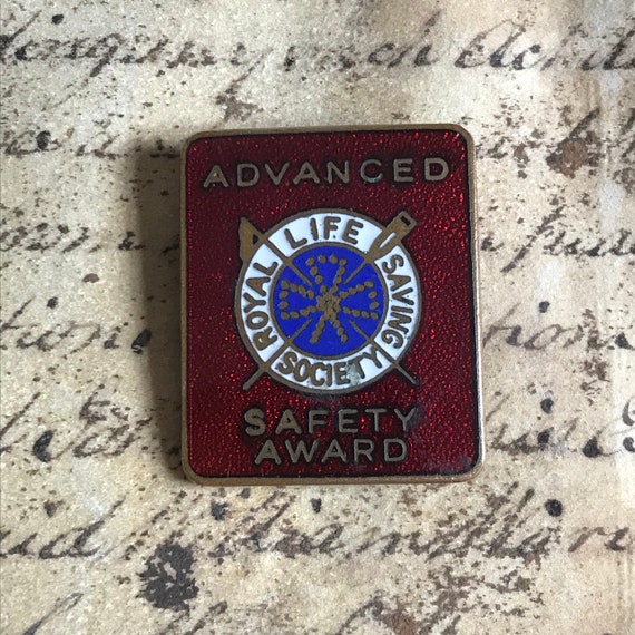 Vintage Gold Tone Royal Life Saving Society Enamel Sh… - Gem