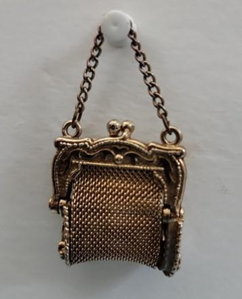 Women's Antique Gold Mesh Change Purse With Chain, 1930's Ladies' Gold ...