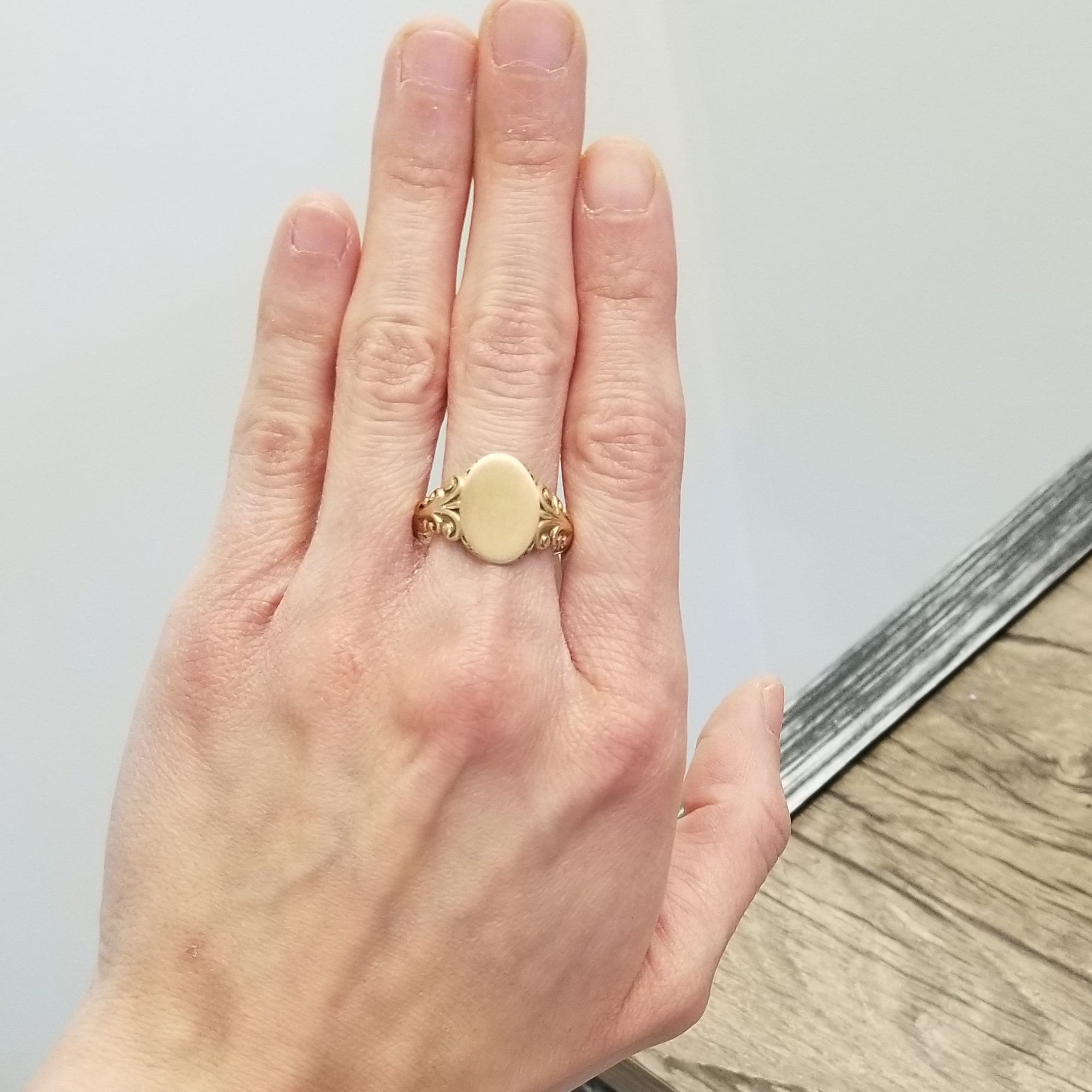 Vintage Signet Ring - Etsy
