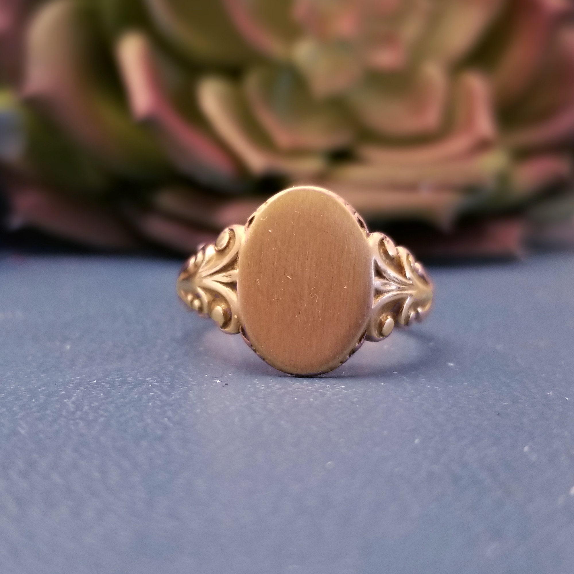 Vintage Signet Ring - Etsy