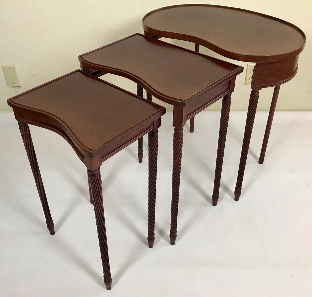Mahogany 3-set Kidney Shaped Nesting Tables Barley Twist Legs Glass Top ...