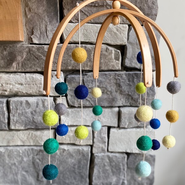 Pom Pom Mobile - Etsy