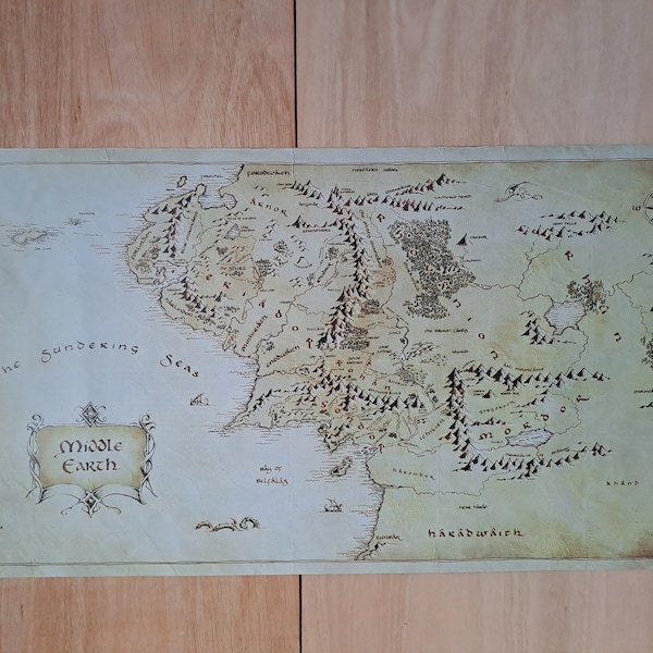 Middle Earth Banner - Etsy
