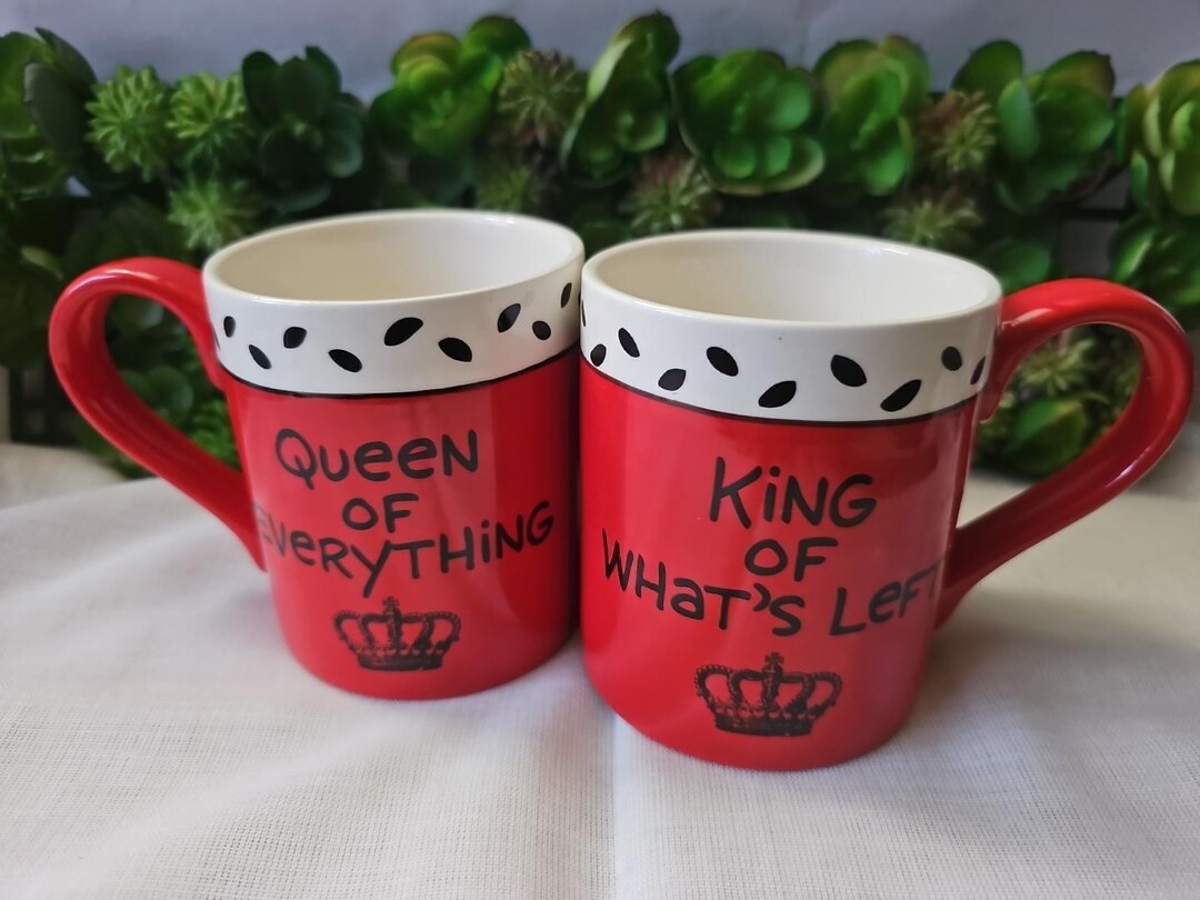 Our Name is MUD Red King & Queen Novelty Mugs - Funny Anniversary Gift ...