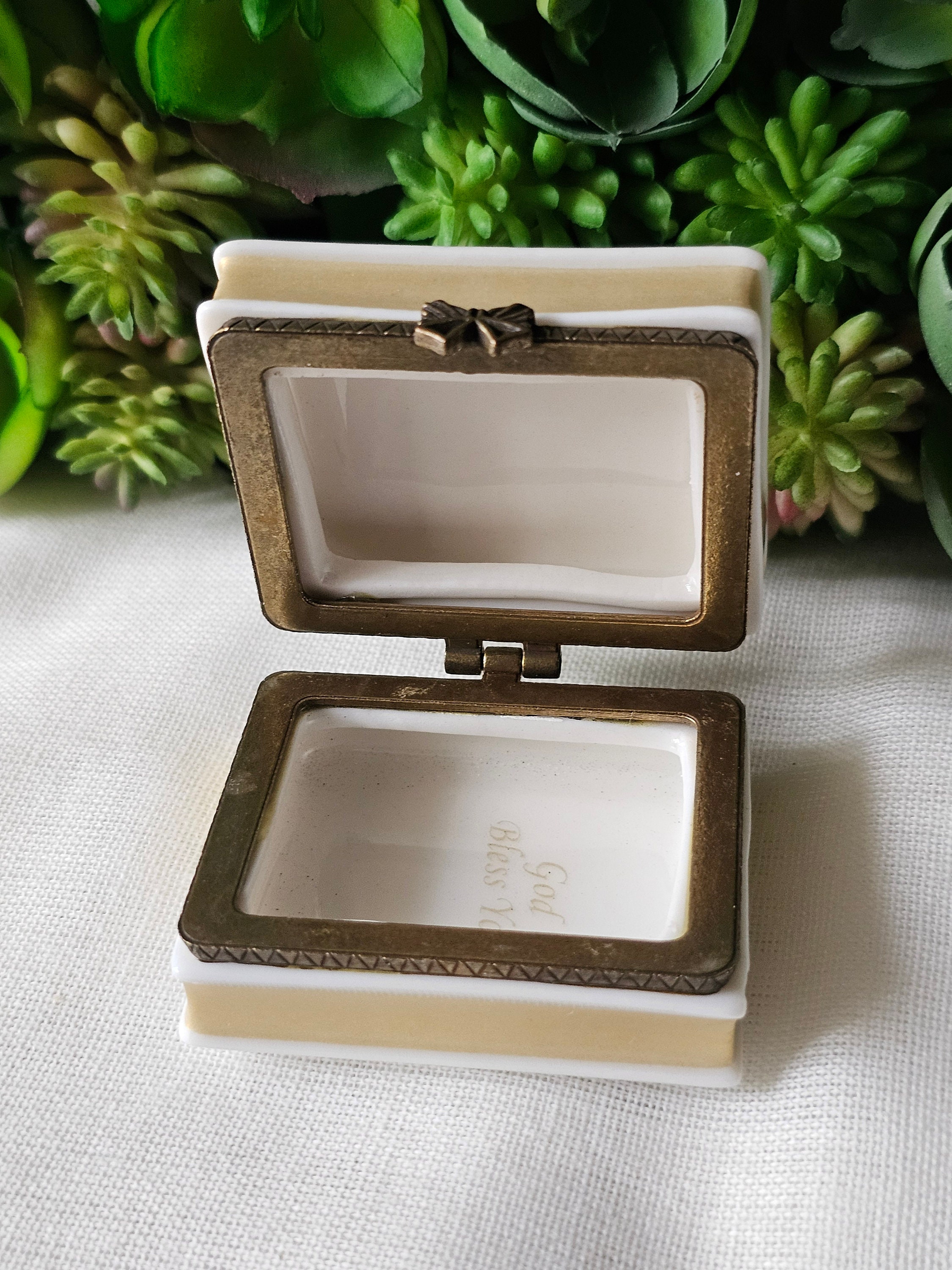 Vintage Porcelain BIBLE Book Religious Trinket Jewelry Hinged Small Box ...