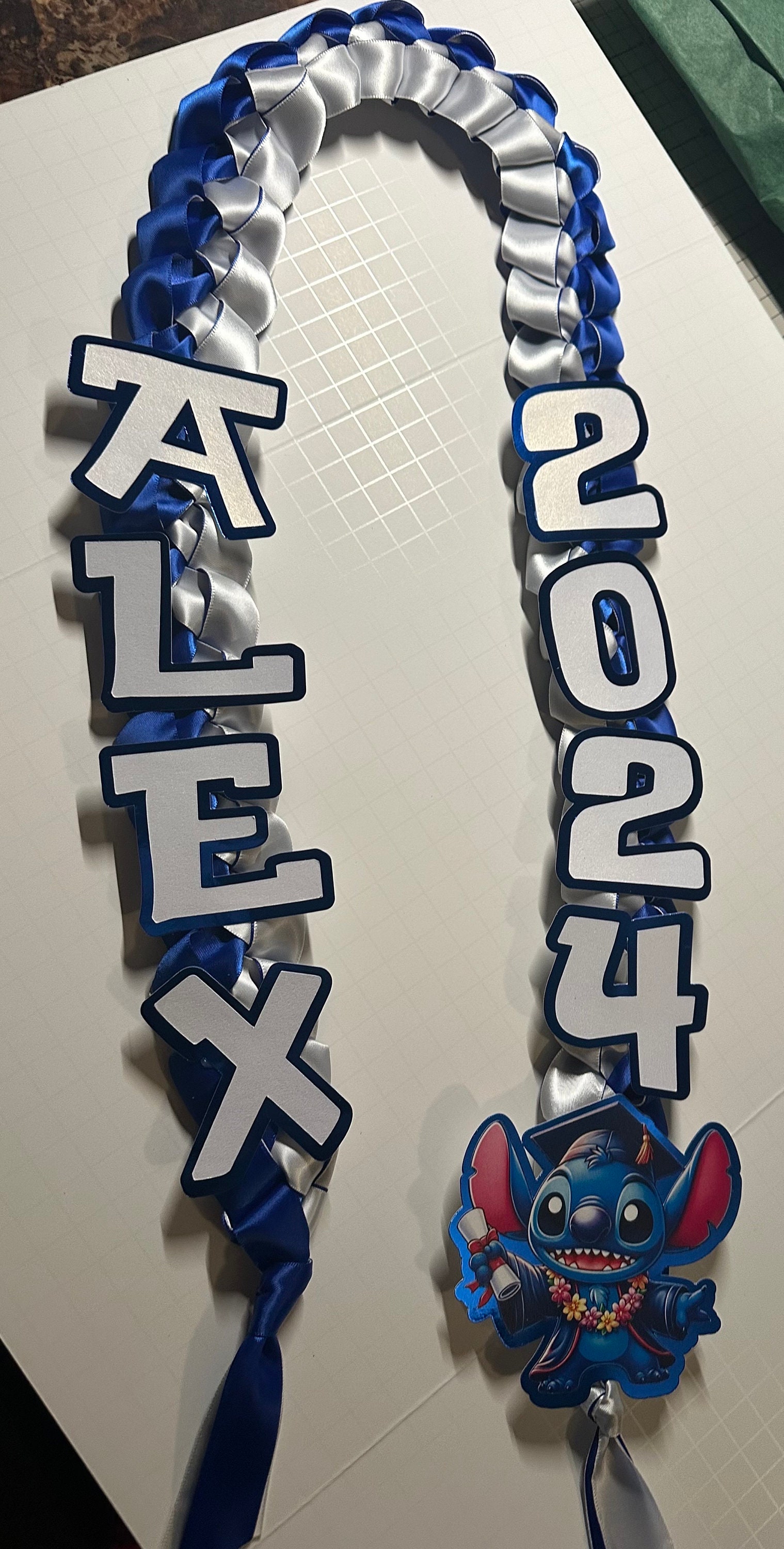Graduation Stitch Lei - Etsy