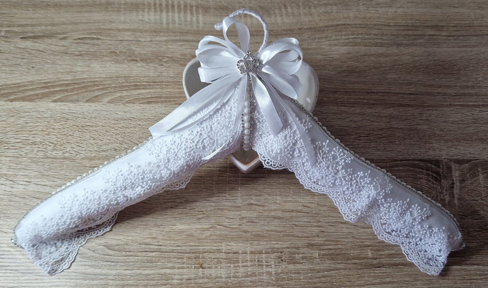 Bridal Hanger, Gift Bride to Be Hanger, Bride's Hanger, Lace Wedding ...