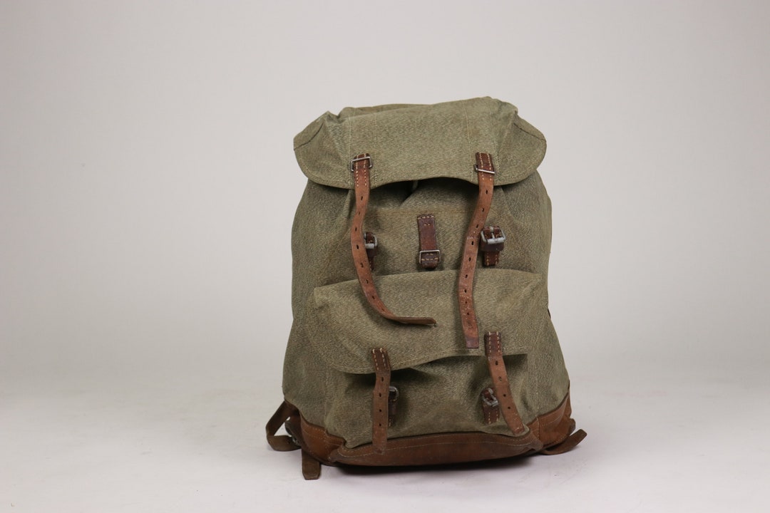 RARE 1960s Small Swiss Army Backpack - Etsy