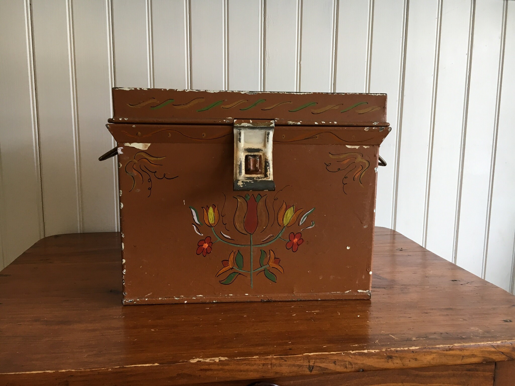 Large Primative Tin Bread or Cake Box - Etsy