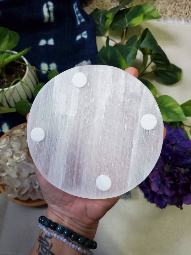 Seven Chakra Stone Sphere Set With Selenite Grid, Crystal Spheres ...