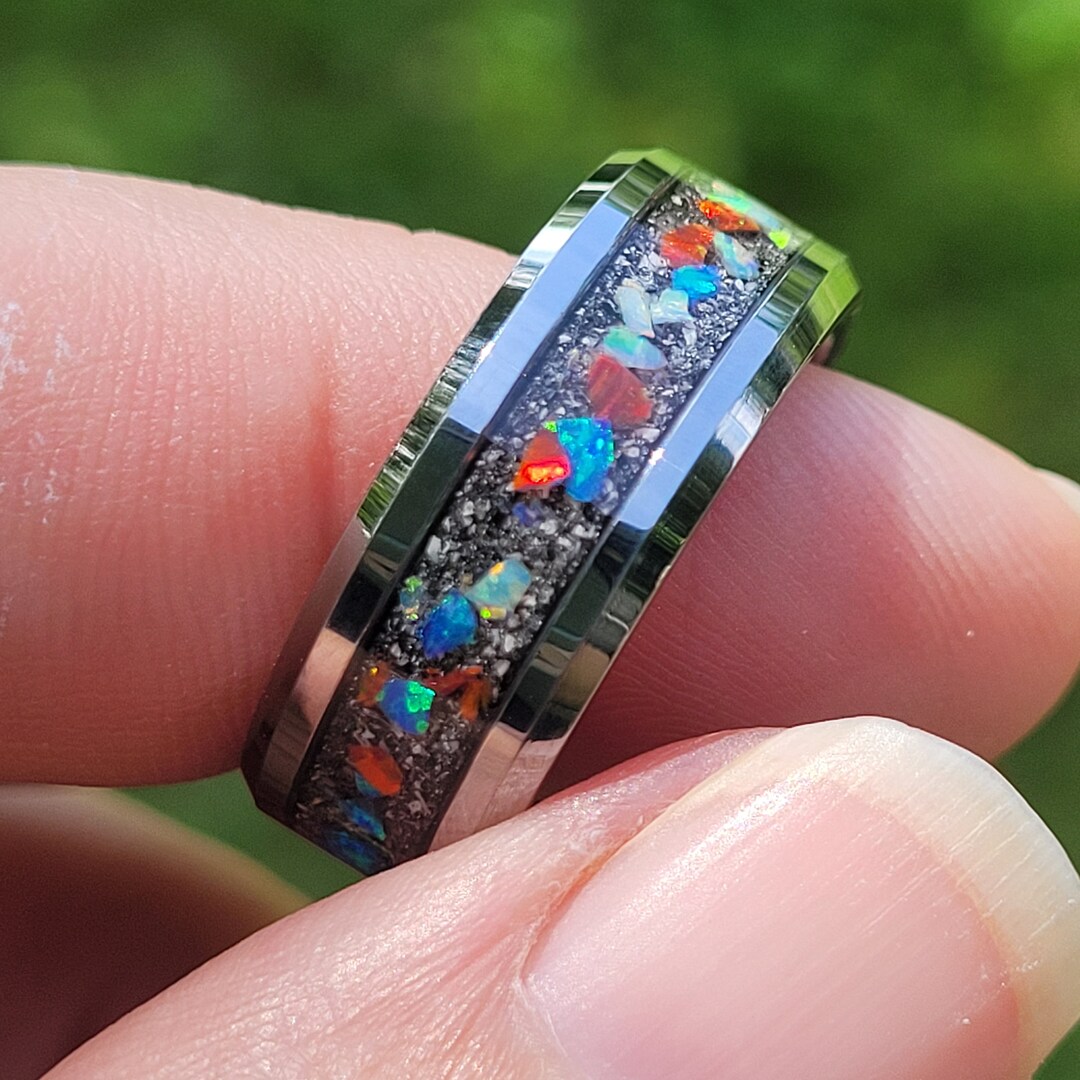 The American Memorial Ring Red, White, and Blue Opals With Cremation ...