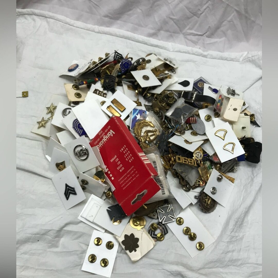 Large Vintage US Military Pins Lot Over 4 Pounds Mixed Lot Fun!! - Etsy