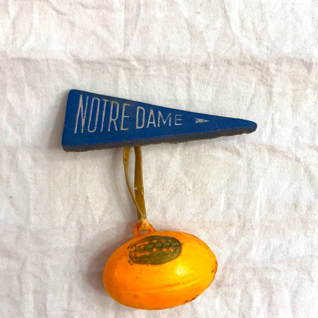 Vintage University of Notre Dame Football Pennant Pin Wooden C1940 VERY ...