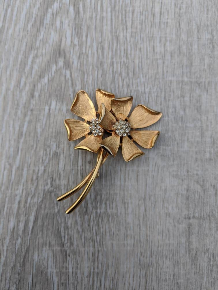 Textured and Glossy Gold Tone Six-petal Flowers With Rhinestone Centers ...