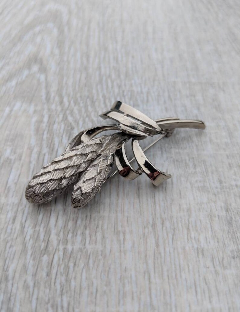 Pastelli Matte and Glossy Finish Silver Tone Hyacinth Brooch | Etsy