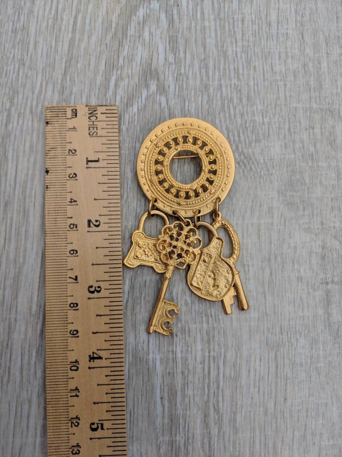 Large Etruscan Style Skeleton Key and Padlock Gold Tone | Etsy