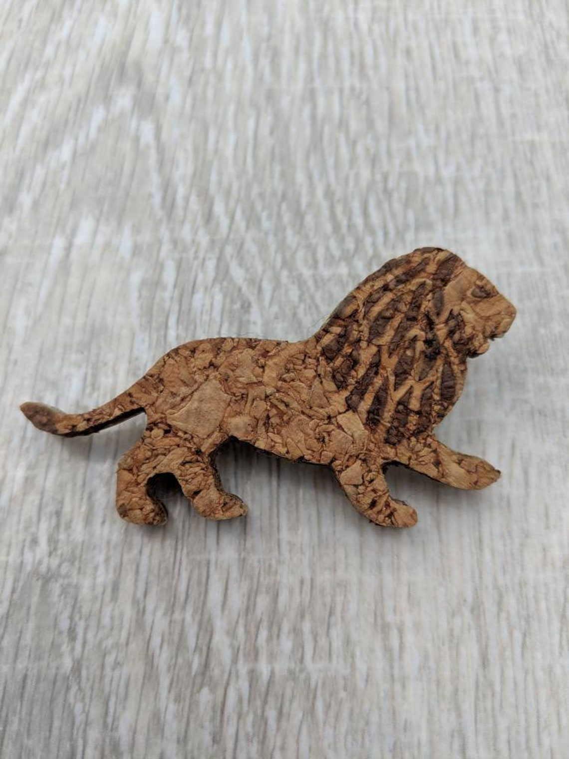 Natural Unfinished Cork Lion Brooch - Etsy