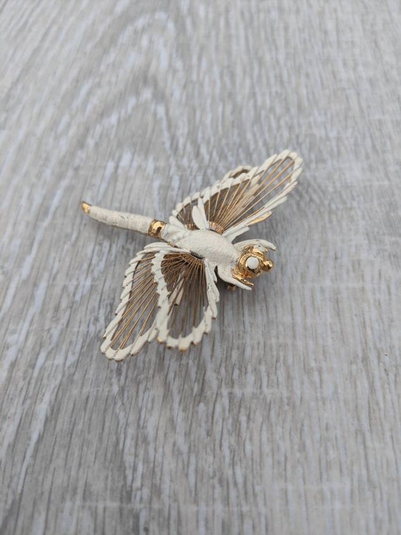 1960s Monet Spinneret Collection White Enamel and Gol… - Gem