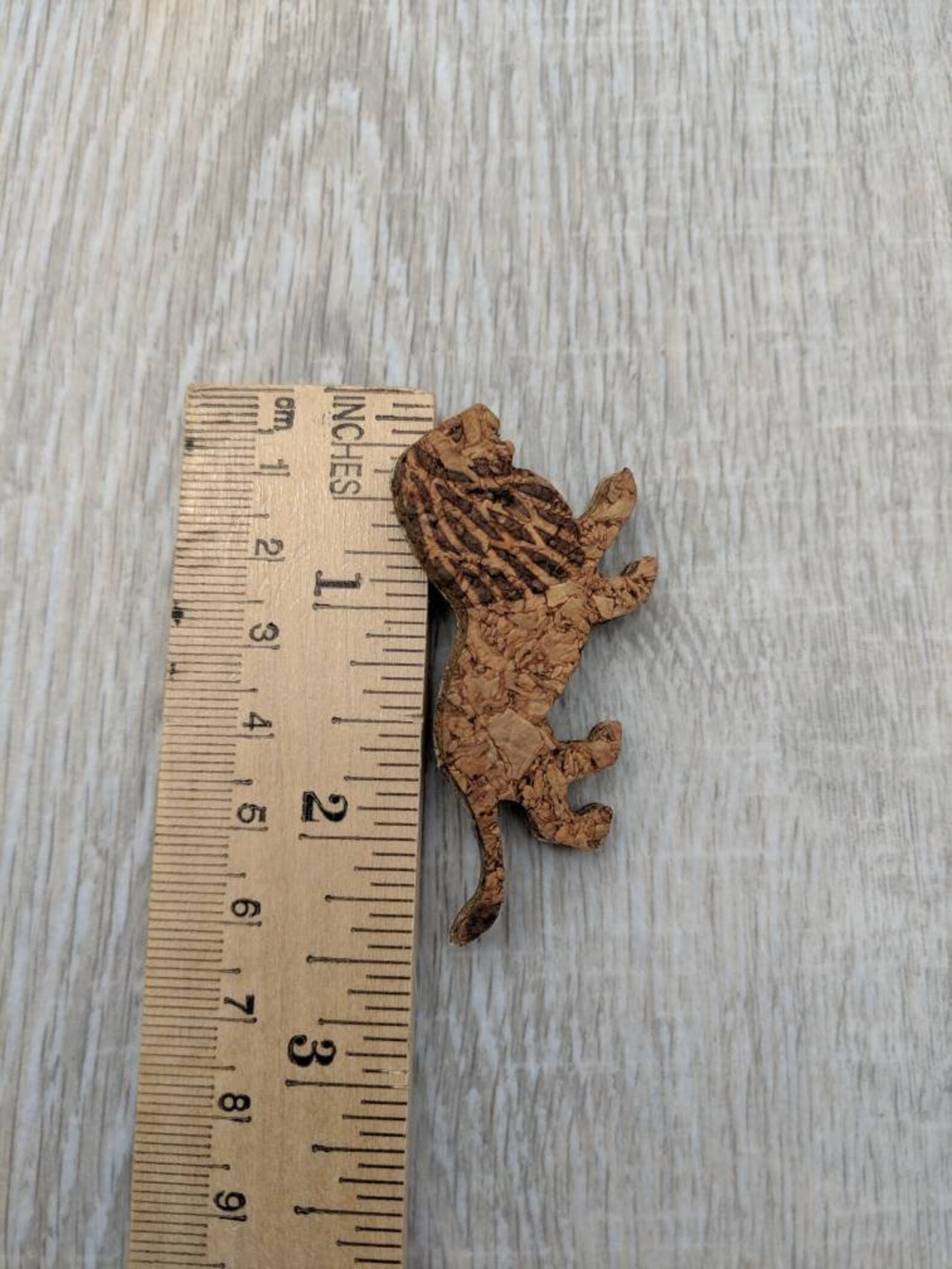 Natural Unfinished Cork Lion Brooch - Etsy