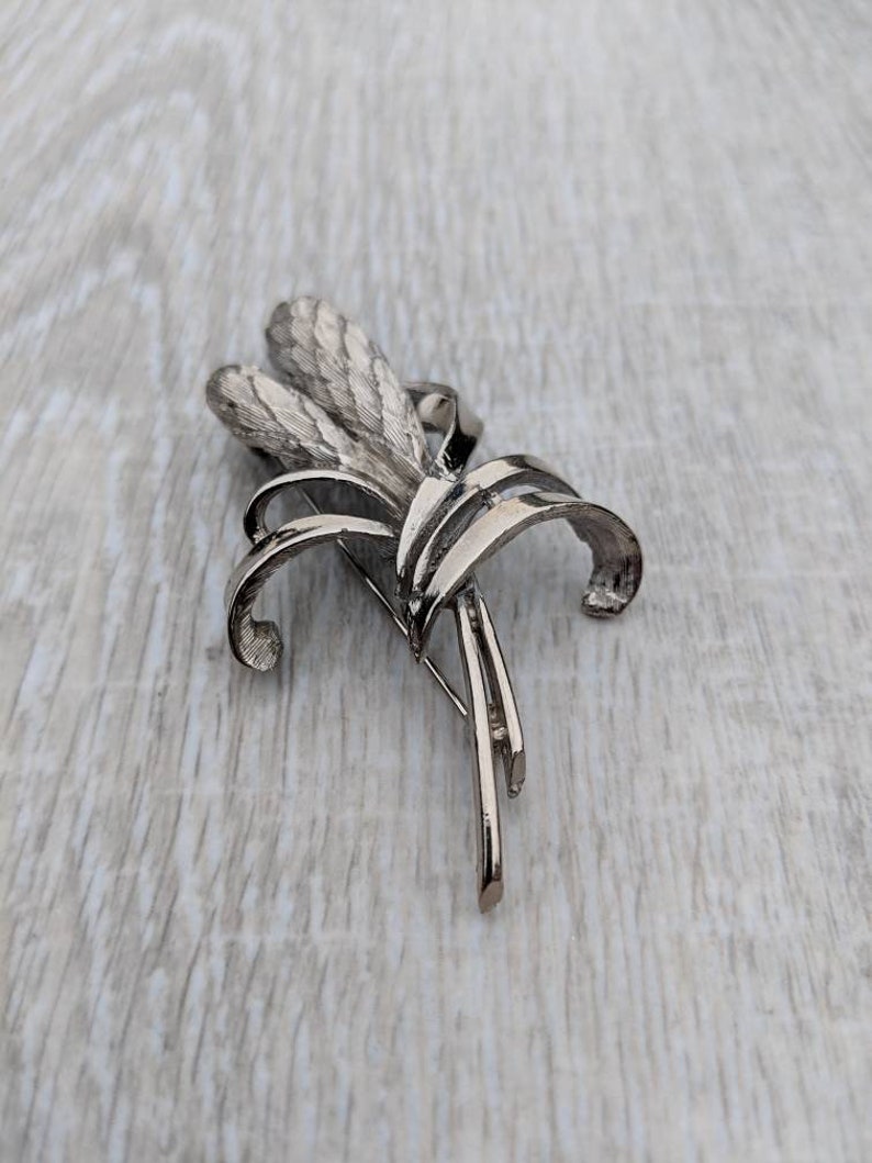 Pastelli Matte and Glossy Finish Silver Tone Hyacinth Brooch | Etsy