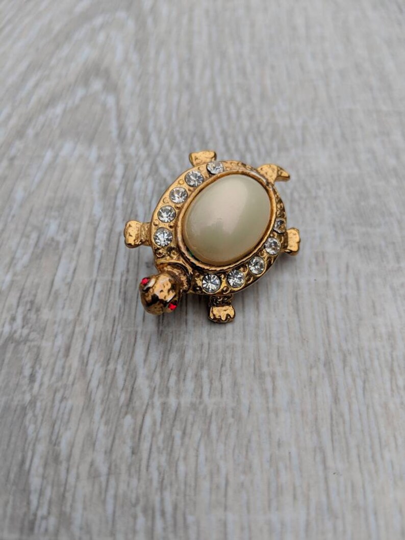 Rhinestone and Pearly Cabochon Turtle Brooch - Etsy