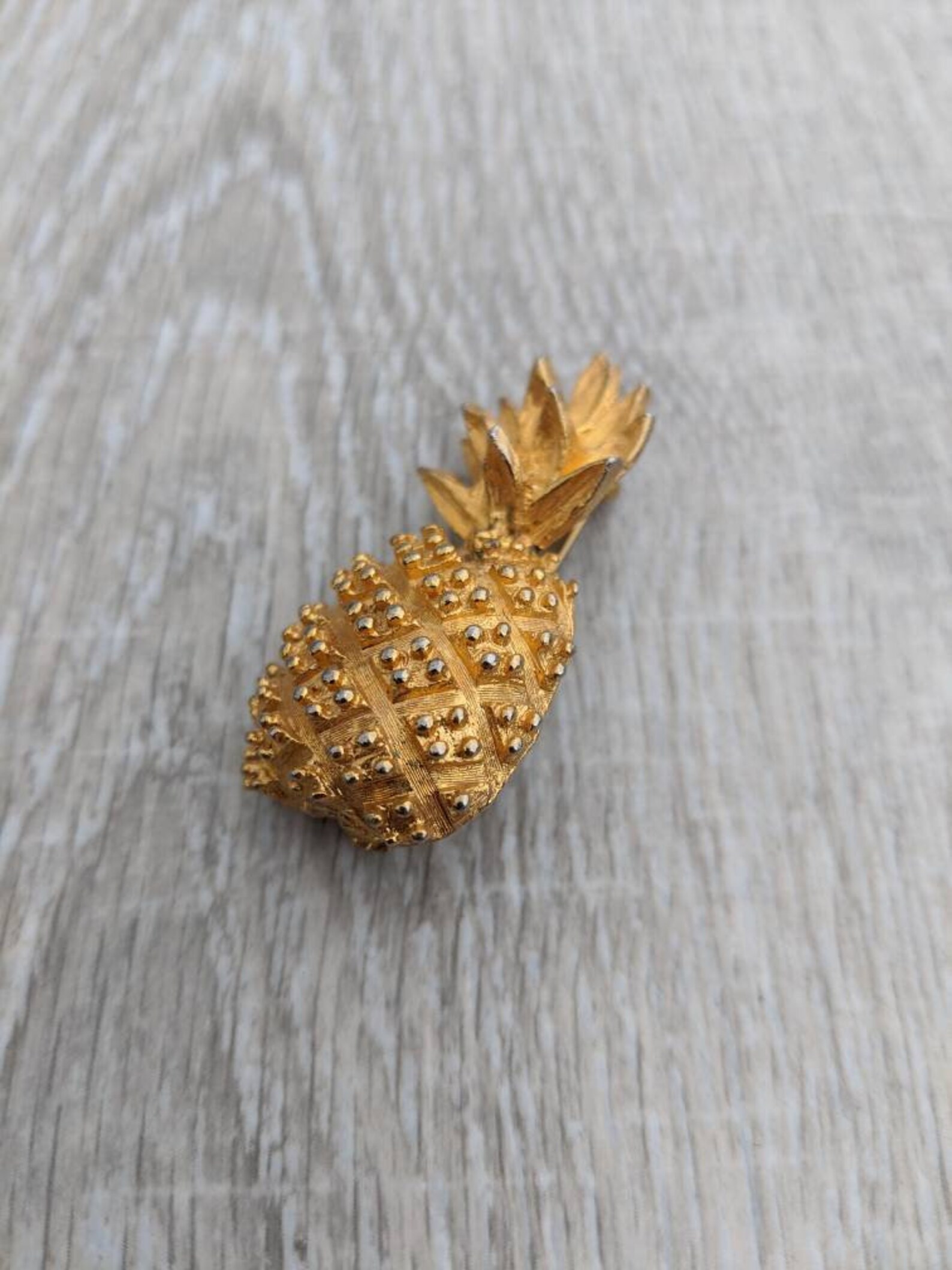 Warm Textured Gold Tone Pineapple Brooch | Etsy