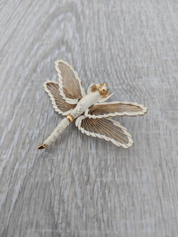 1960s Monet Spinneret Collection White Enamel and Gol… - Gem