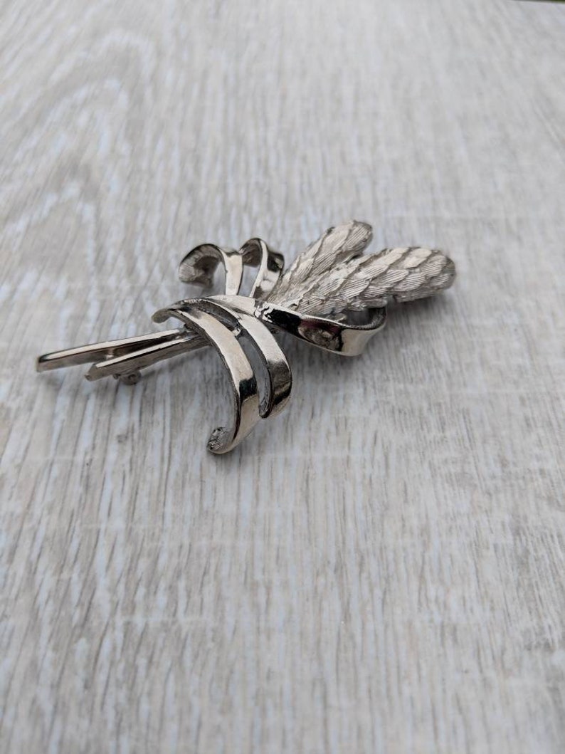 Pastelli Matte and Glossy Finish Silver Tone Hyacinth Brooch | Etsy