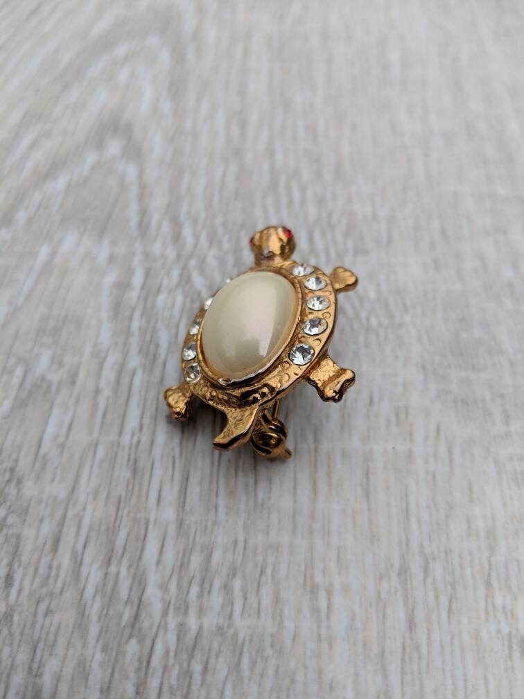 Rhinestone and Pearly Cabochon Turtle Brooch | Etsy