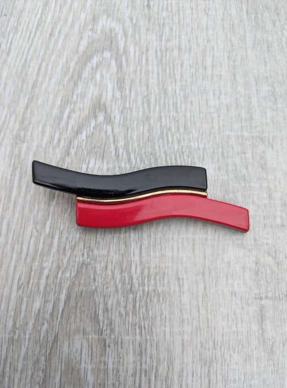 gold and jet black - Gem