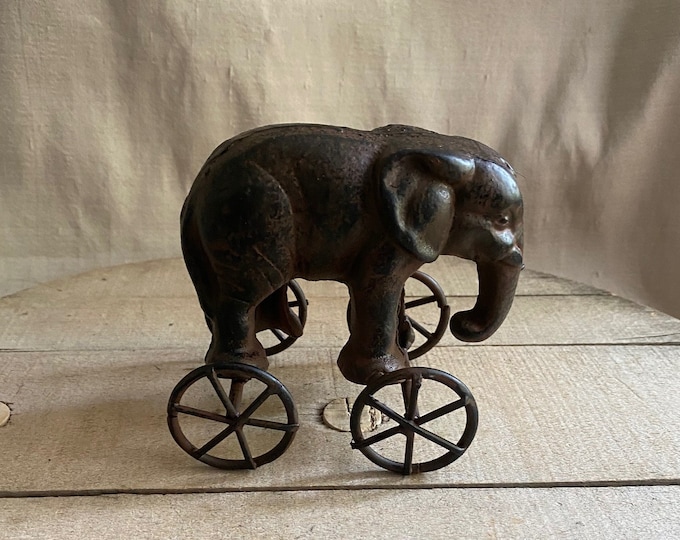 Vintage Casted Iron Elephant on Wheels - Etsy