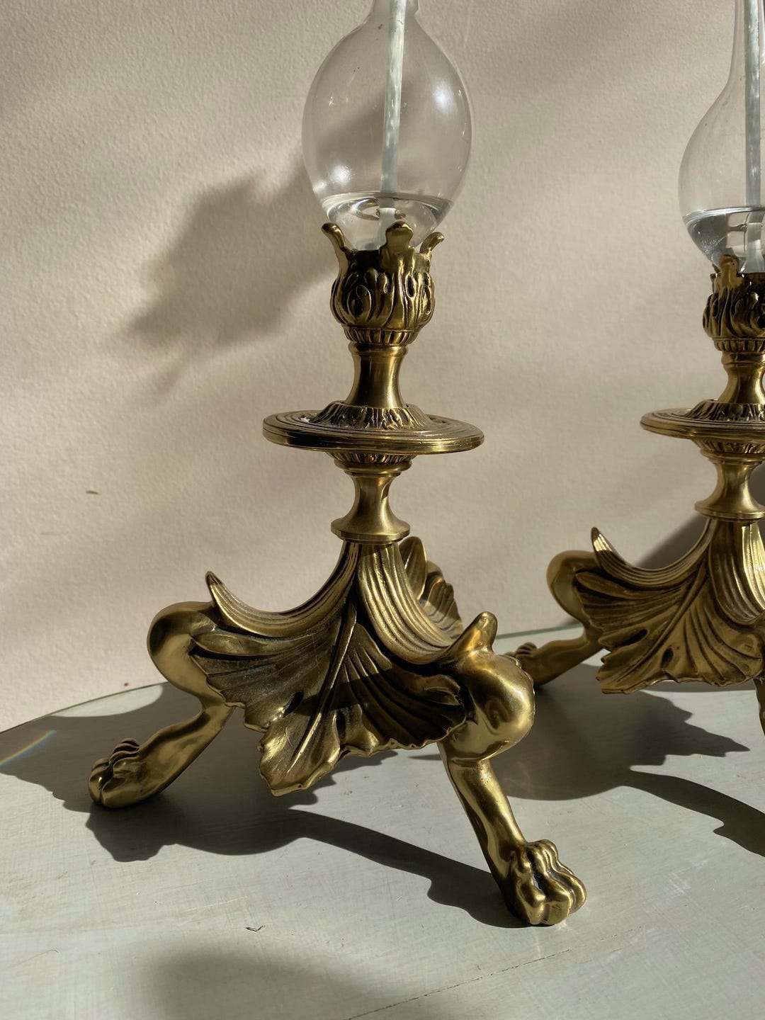 Vintage Brass Claw Foot / Leaf Scroll Candlestick Holders ( Pair) - Etsy