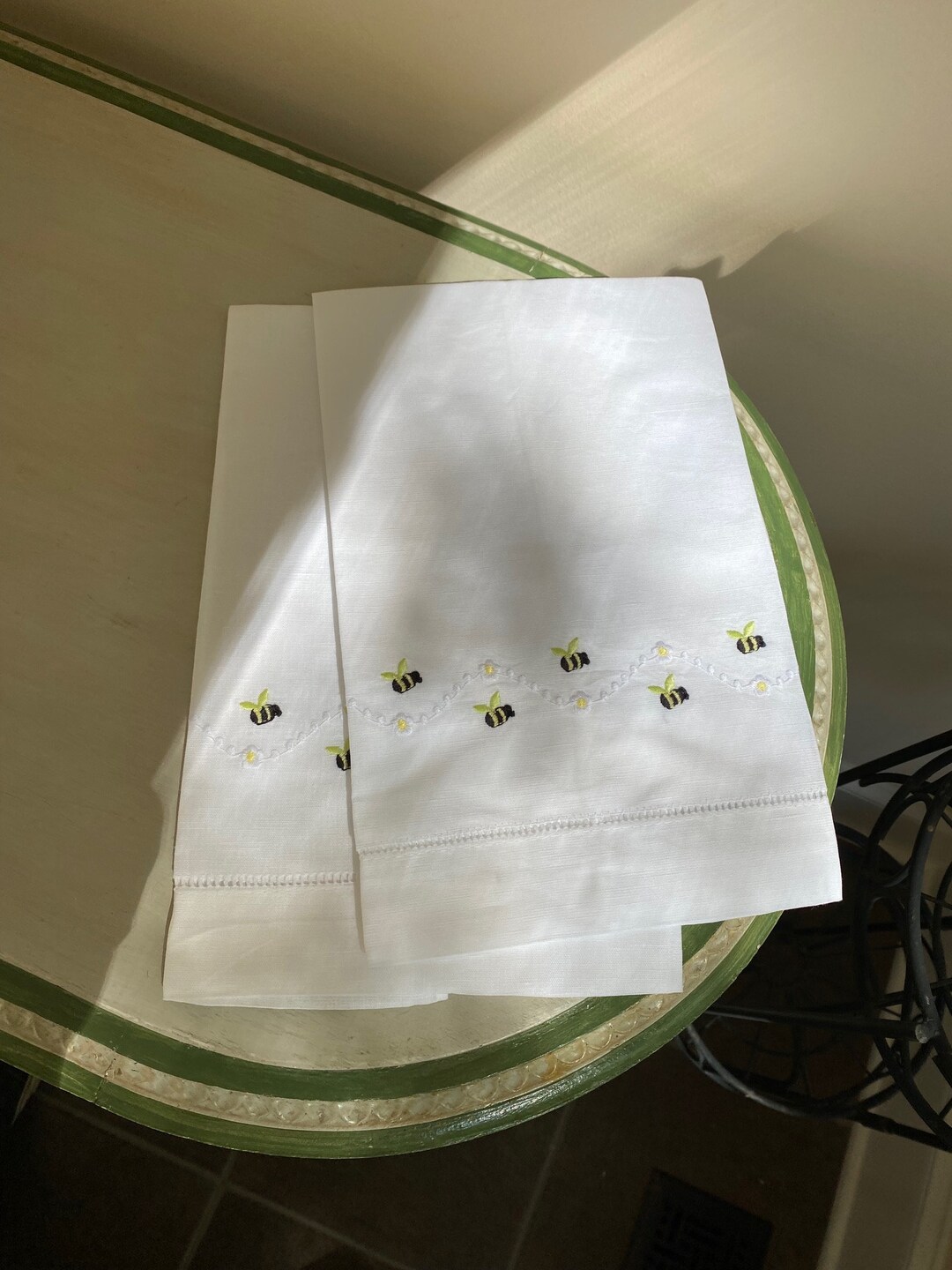 Hand Embroidered Bumble Bee Guest Towels Pair - Etsy
