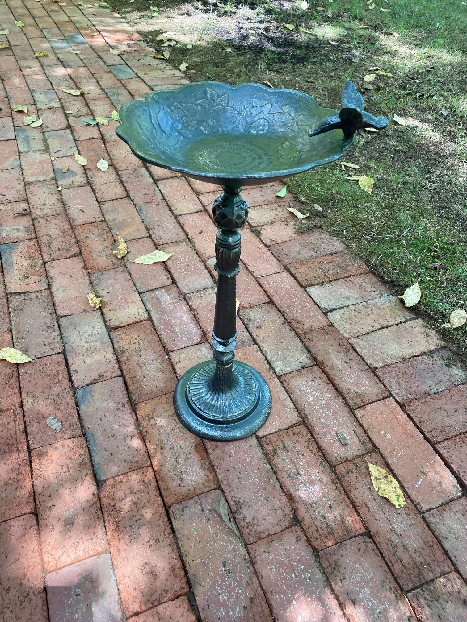Hummingbird Cast Iron Bird Bath - Etsy