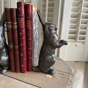 Whimsical Iron Bunny Bookends ( Pair) - Etsy