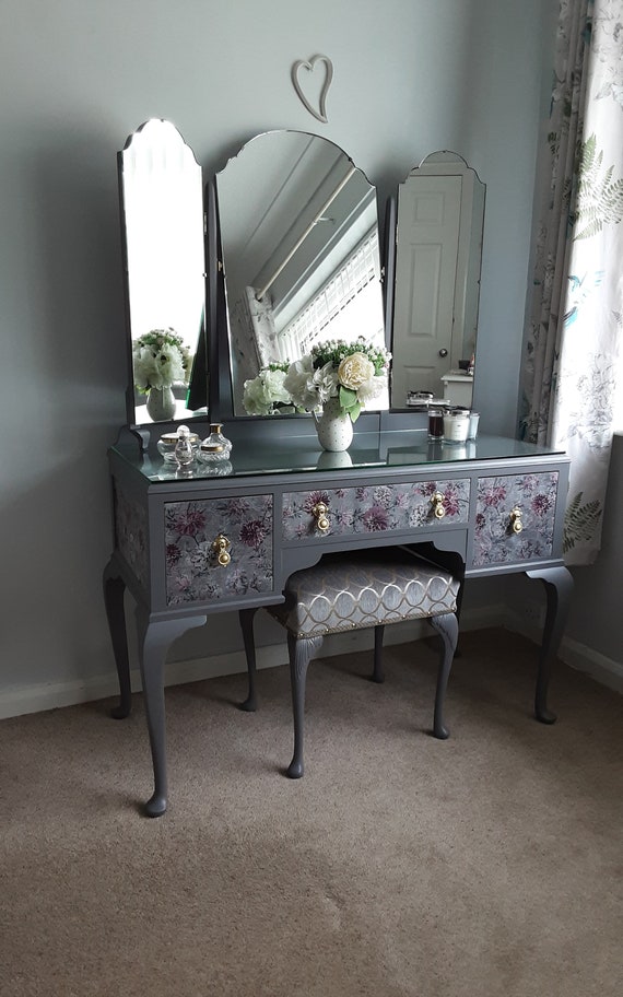 Queen Anne Style Dressing Table Mirrors Stool. Etsy