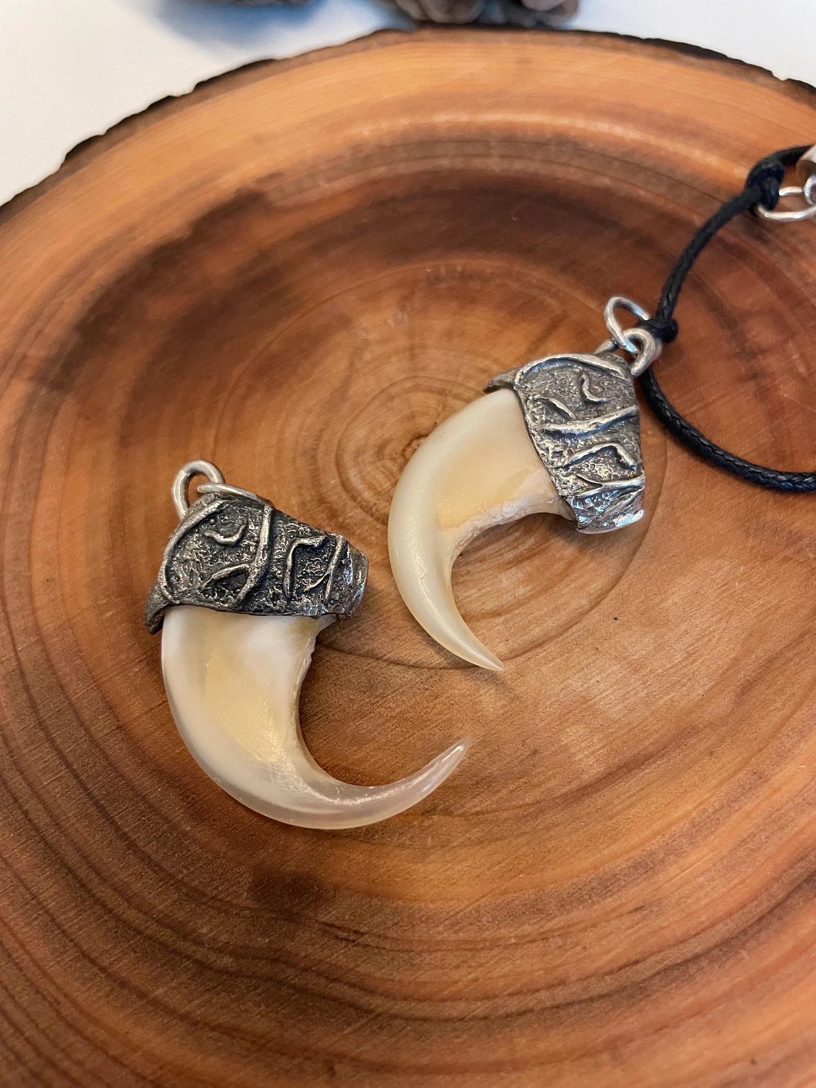 Real Lynx Claw Amulet Pendant With 925 Sterling Silver Cap - Etsy