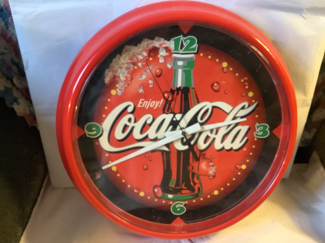 Vintage 14.5 Inch Coca Cola Battery Operated Clock Coke Bottle With Ice ...