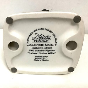 Melody in Motion Railroad Station Willie Members Edition 2002 - Etsy