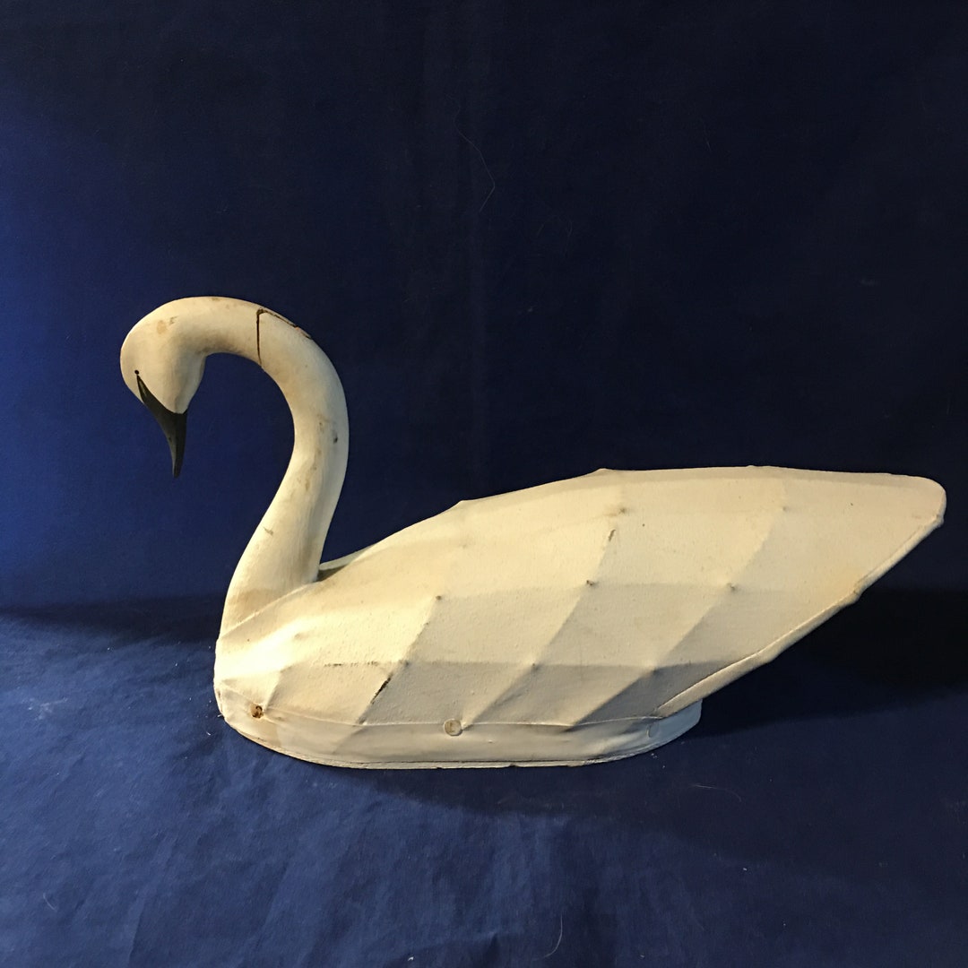 Vintage 1988 Canvas Over Wire Swann Hand Crafted by Wallace O'neill IV ...