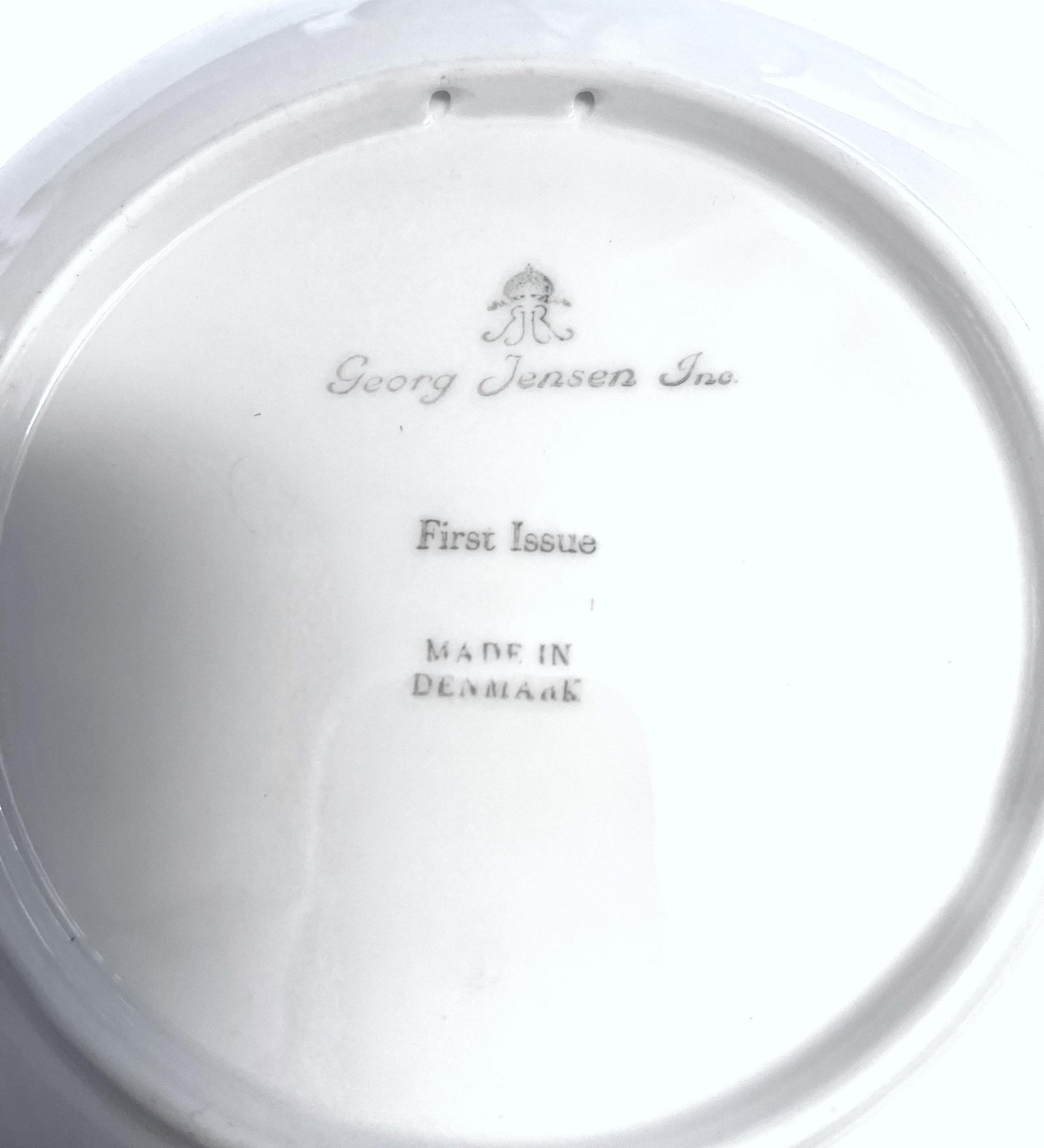 Georg Jensen Christmas Plate 1972: First Issue Doves Winter Scene - Etsy