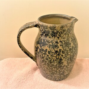 Vintage 1990 Signed Spongeware Pitcher Stoneware Jug Splatter Ware ...