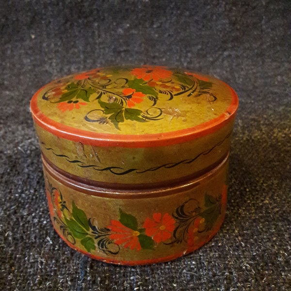 Russian Box - Etsy
